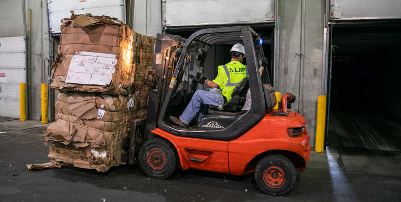 Waste Disposal & Trash Collection In Southern, MN | LJP - Mankato, MN